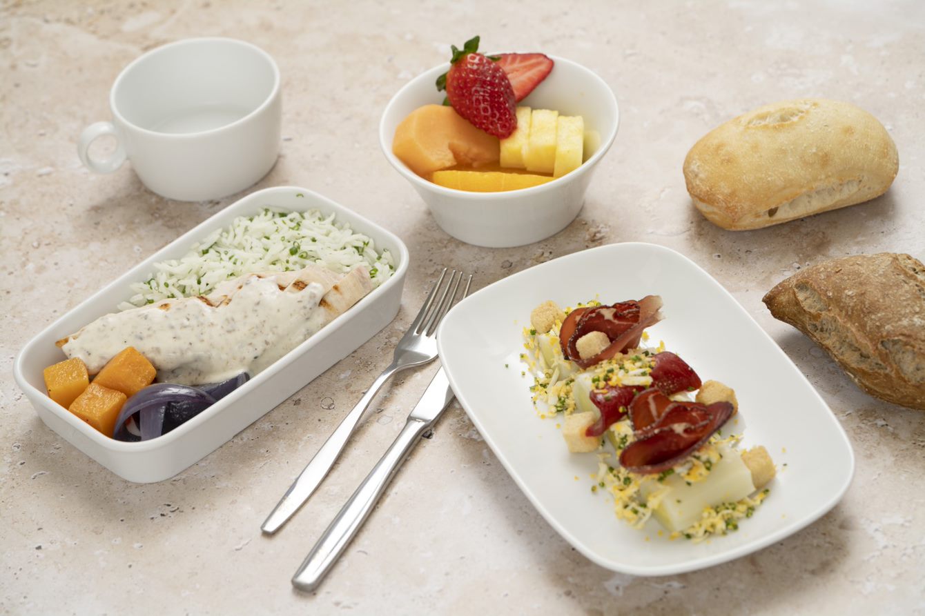Qué incluye un menú Gourmet en un vuelo
